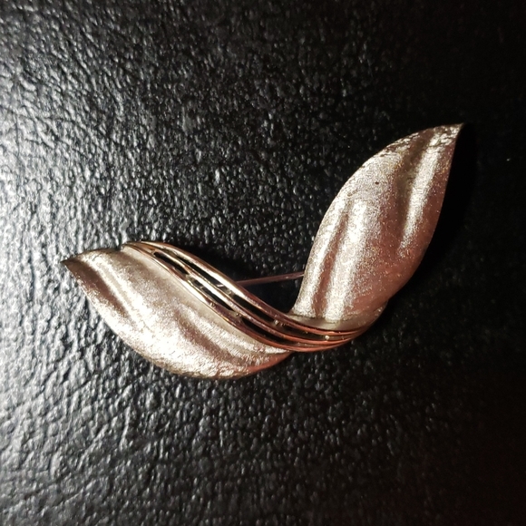 Trifari | Jewelry | Vintage Trifari Brooch | Poshmark